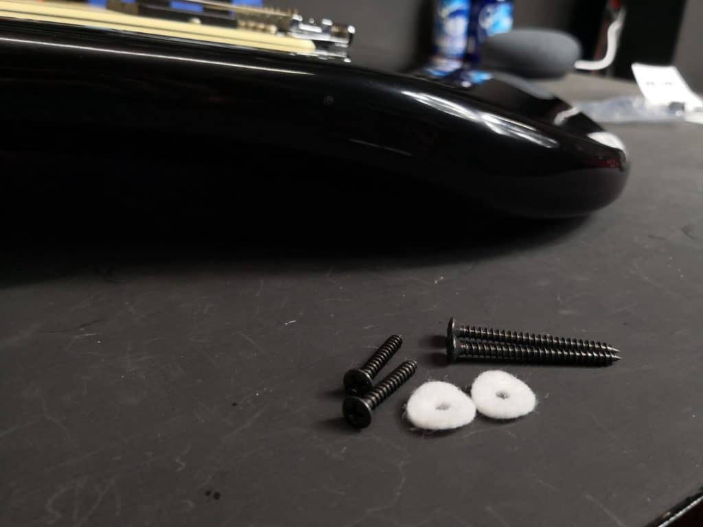 Perfect Lock Bolt guitar strap locks | Scarebear